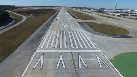 Airport Runways: What do those big numbers mean? - Aeroclass.org